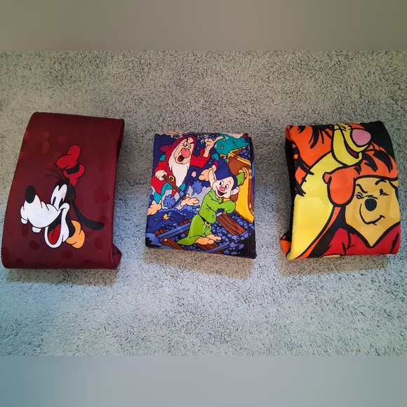 Disney | Accessories | Vintage Disney Character Ties Set Goofy Seven ...